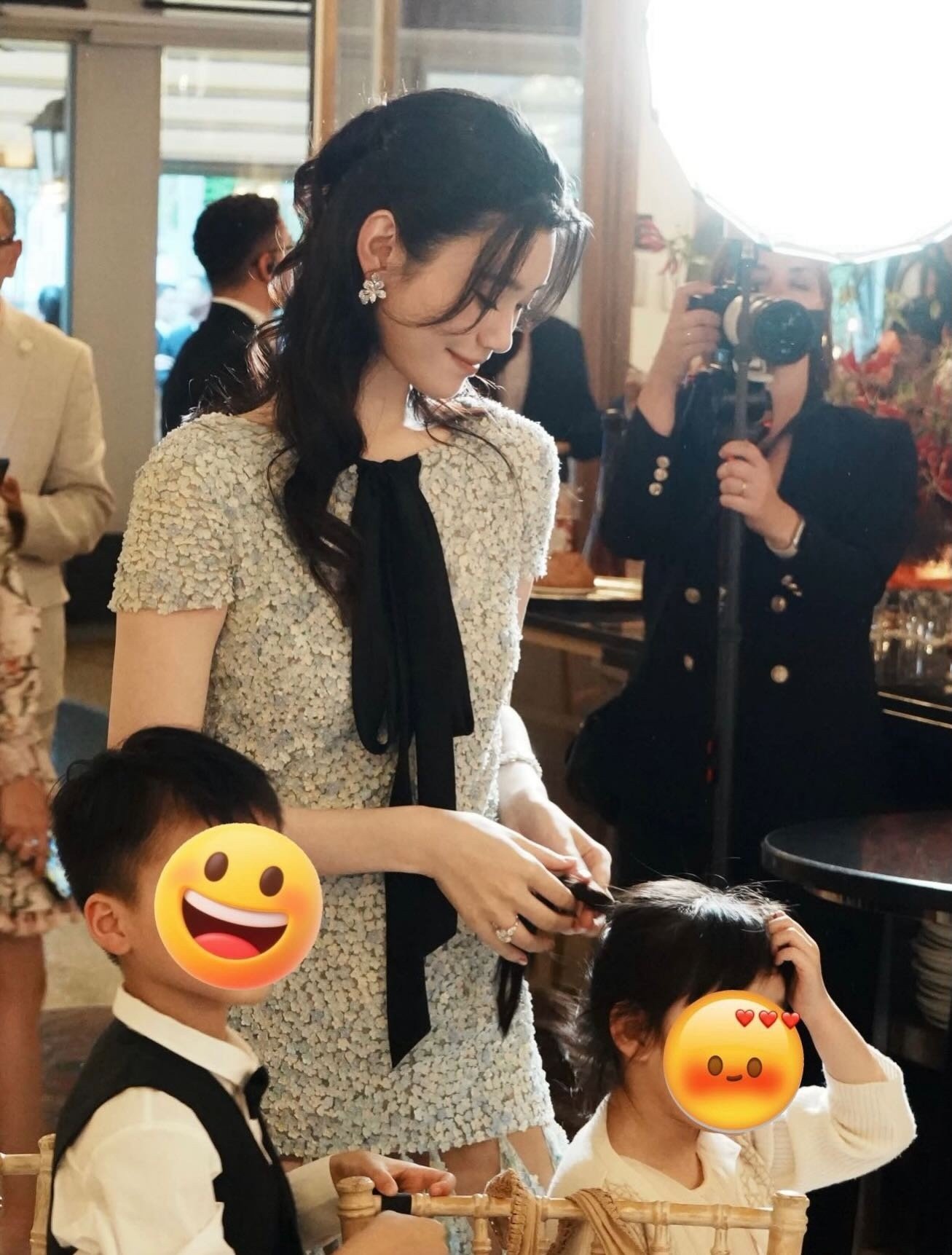 Siêu mẫu Hề Mộng Dao và doanh nhân Hà Du Quân tổ chức hôn lễ tại Pháp